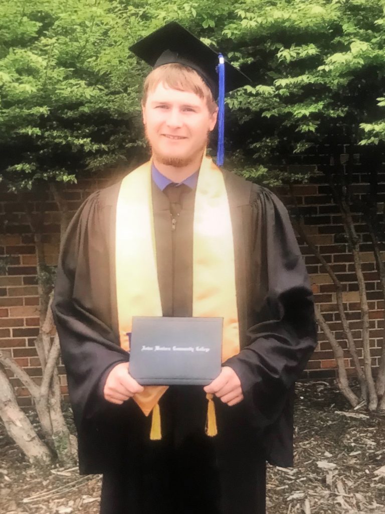Herron Graduates From IWCC - Farmer Publishing