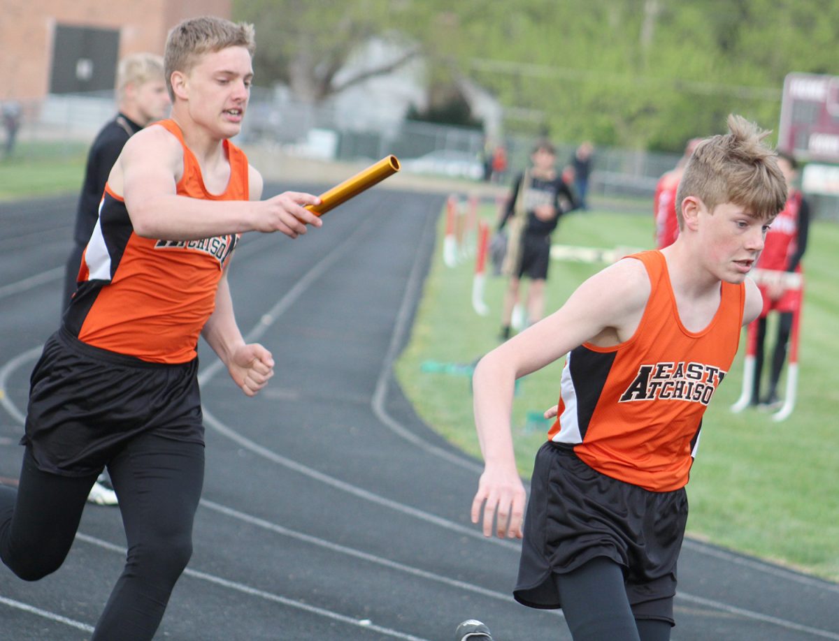 Junior High Indian Relays - Farmer Publishing