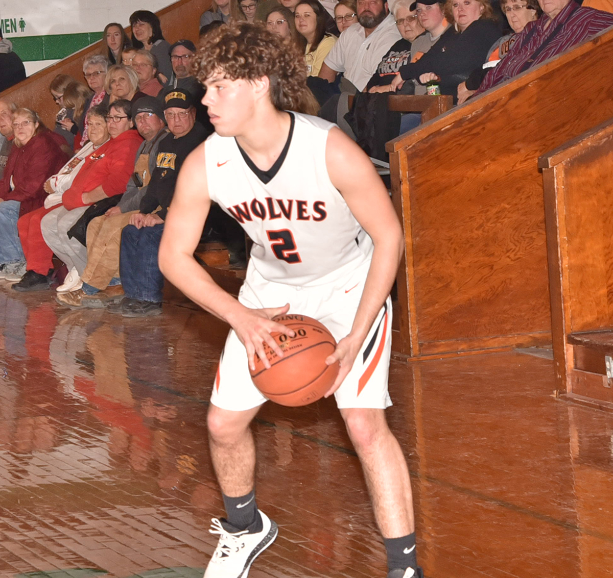 EA basketball - Farmer Publishing