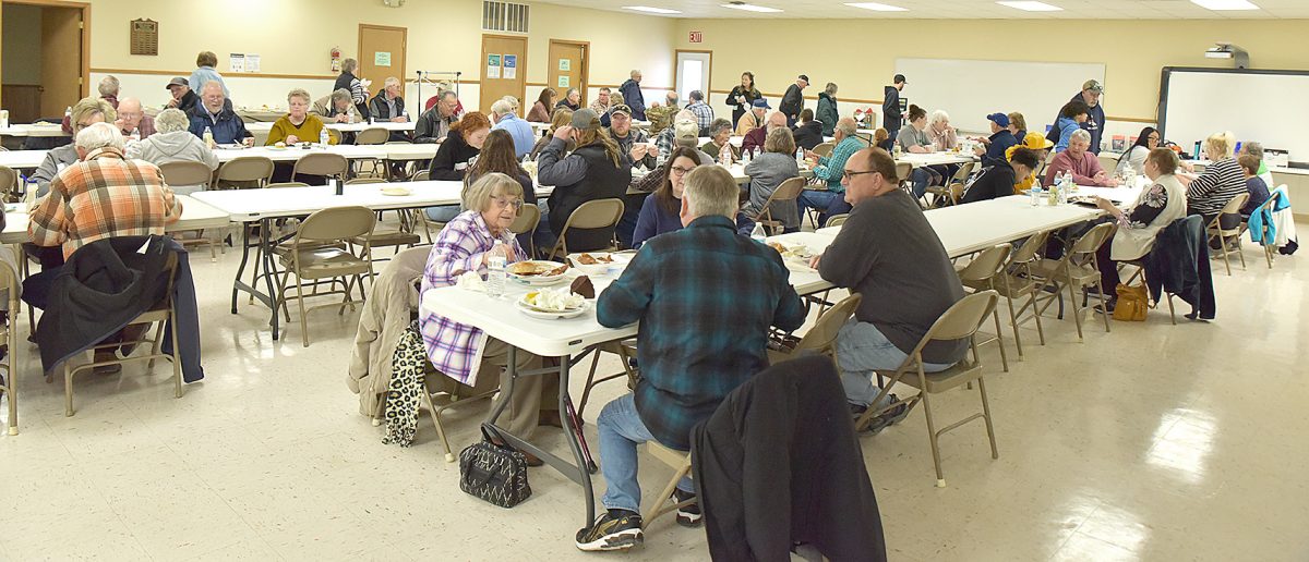 Atchison County Fair Board has successful fish and chicken fry - Farmer ...