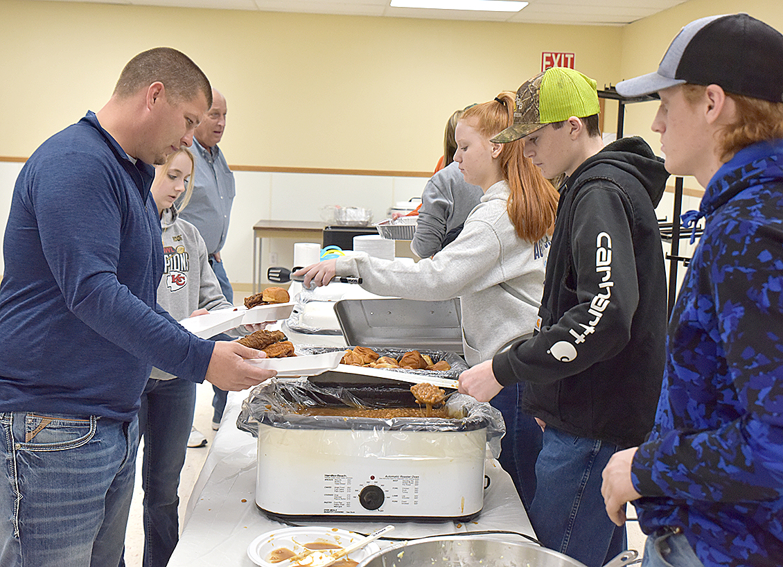 Atchison County Fair Board has successful fish and chicken fry - Farmer ...