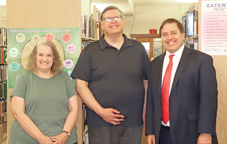 Secretary of State Jay Ashcroft visits Atchison County Library - Farmer ...