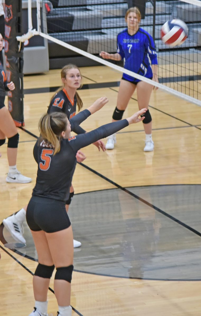 East Atchison Volleyball - Farmer Publishing