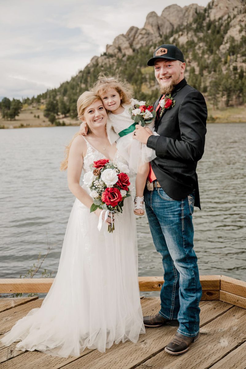 Umbarger and Hicks wed in Colorado - Farmer Publishing