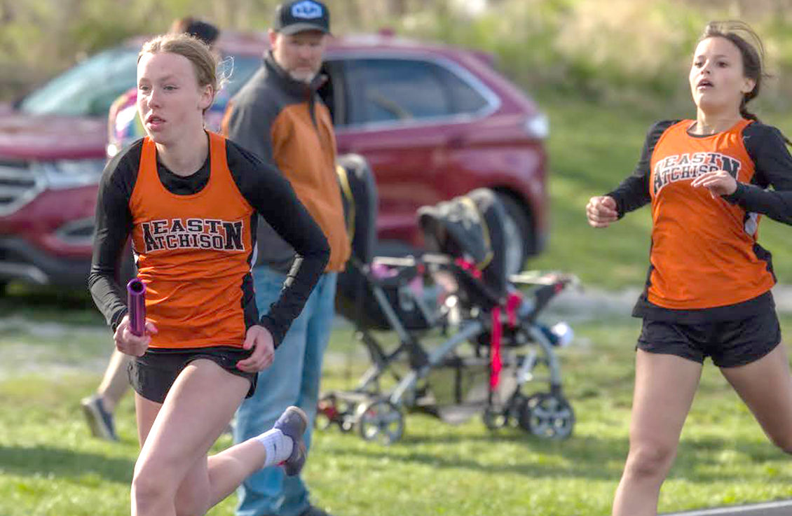 Rock Port hosts Junior High Blue Jay Relays - Farmer Publishing
