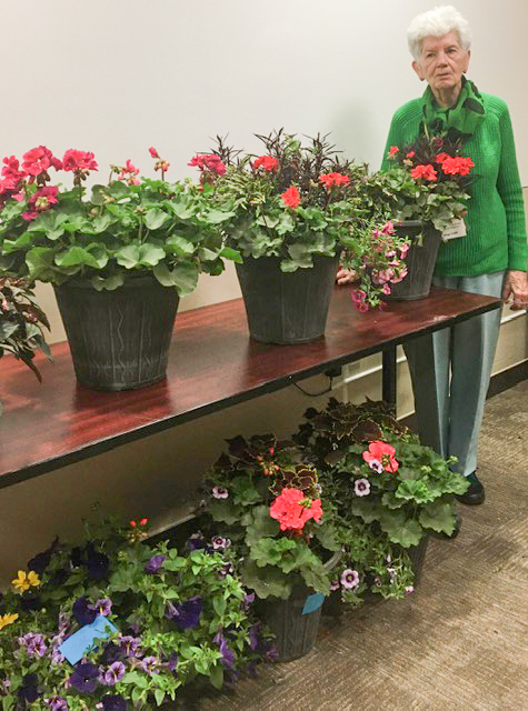 CH-F Auxiliary holds plant sale - Farmer Publishing