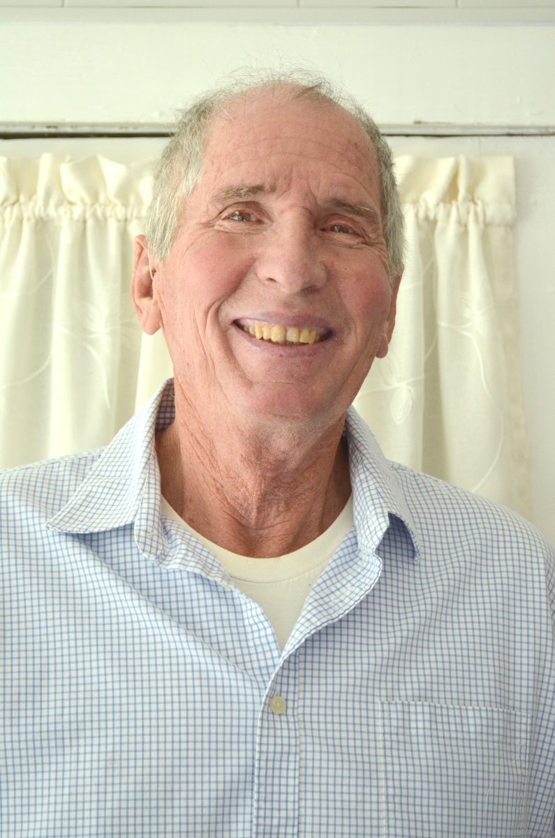 Bill Slaughter visits Rotarians - Farmer Publishing