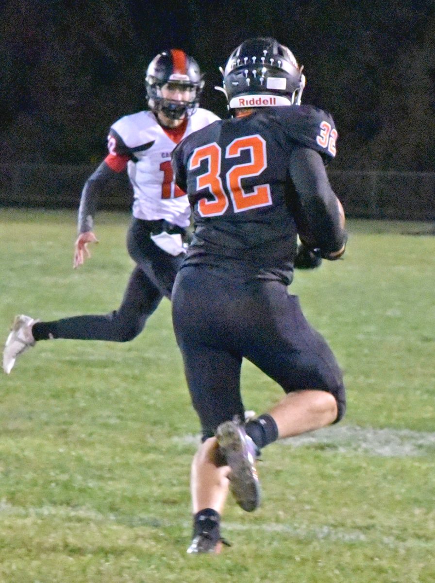 Wolves win quarterfinal game over North Andrew - Farmer Publishing