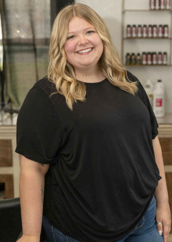 Gena Mitchell opens Hair By Gena - Farmer Publishing