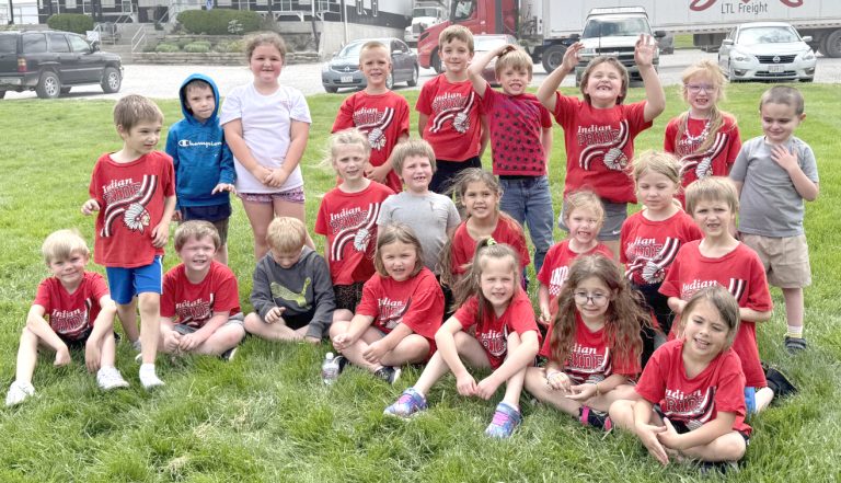 Tarkio Elementary kindergarten students presented with awards - Farmer ...